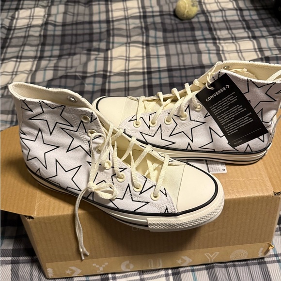Converse | Shoes | Converse White Hightop Sneakers Star Pattern | Poshmark